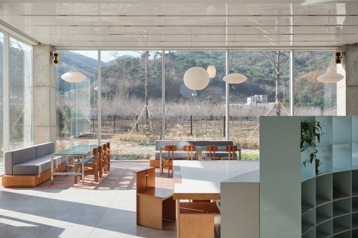 YinjiSpace - Studio Stof x 502 Coffee Roasters